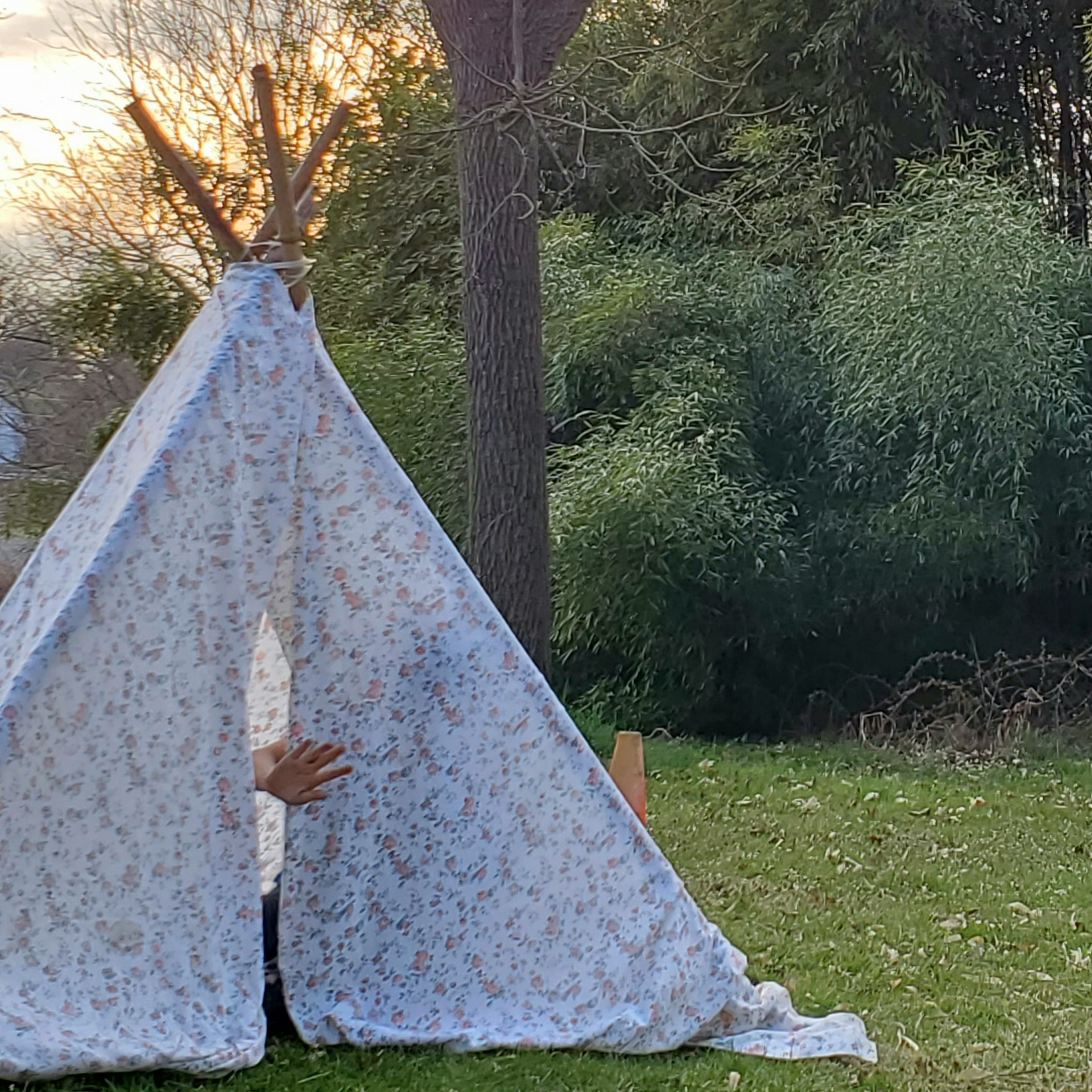 Backyard Teepee for Under $10 – Welcome to CraftingGlow